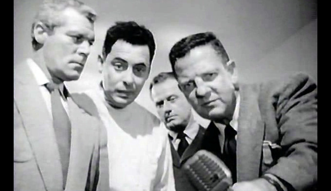 Killers from Space – Scifist.