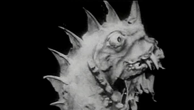 The Phantom from 10,000 Leagues – Scifist.