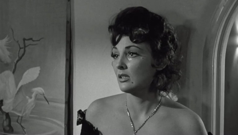 Attack of the 50 Foot Woman – Scifist.