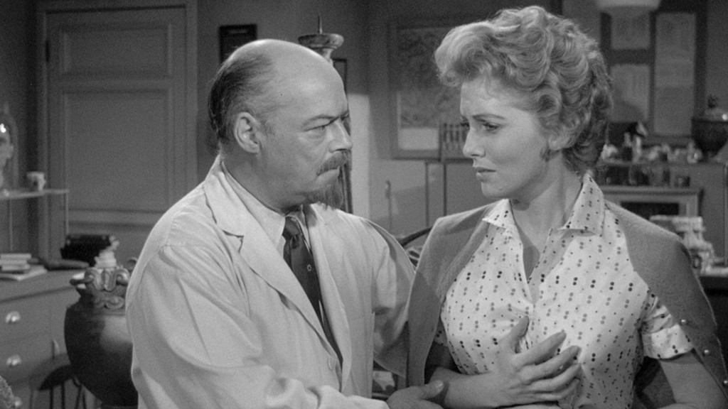 Curse of the Faceless Man – Scifist.