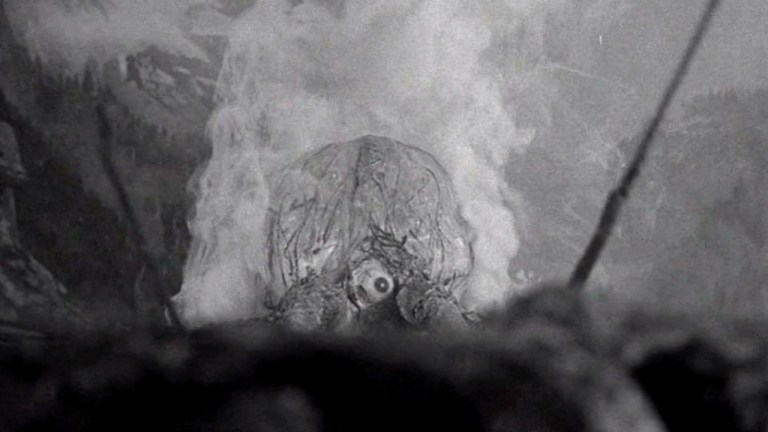The Trollenberg Terror – Scifist.